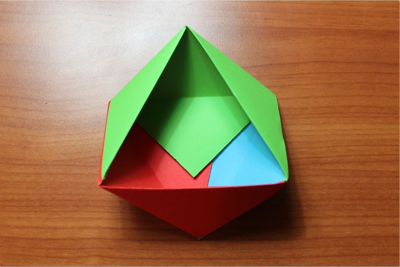 How To Make A SIMPLE Origami Triangle Box 