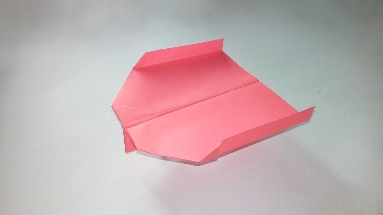 How To Make An Easy Paper Airplane That Flies Far Best Paper Airplane