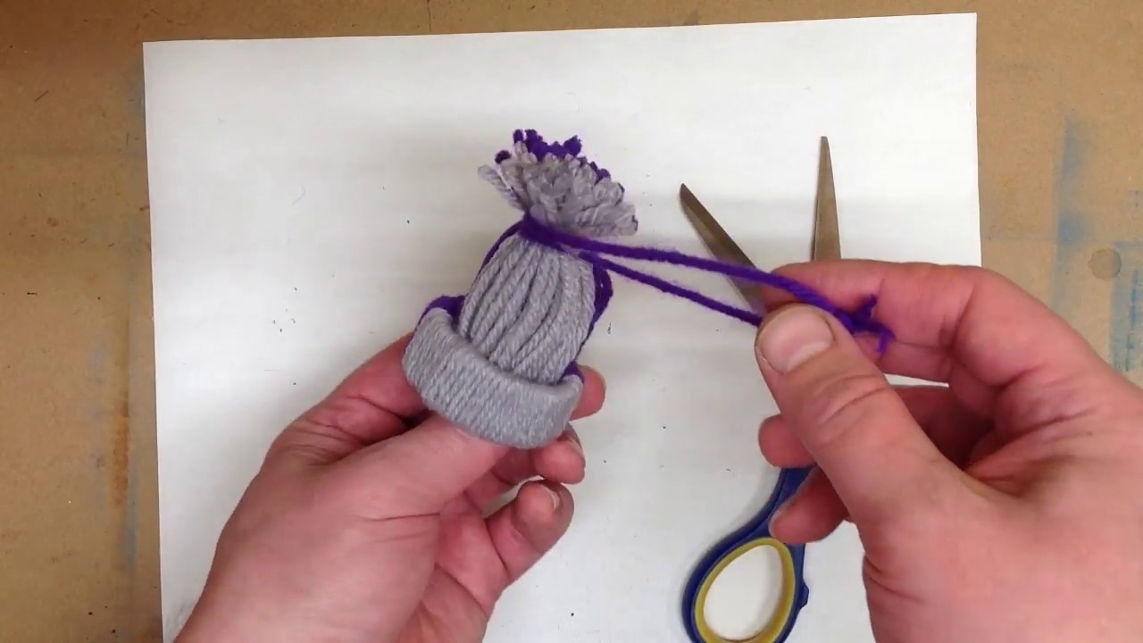 making-a-mini-yarn-hat