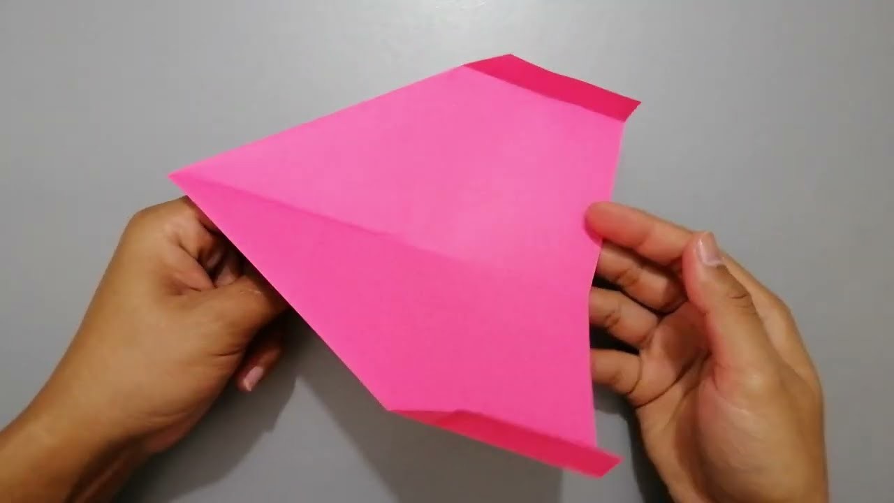 How To Make A Paper Airplane That Flies FOREVER