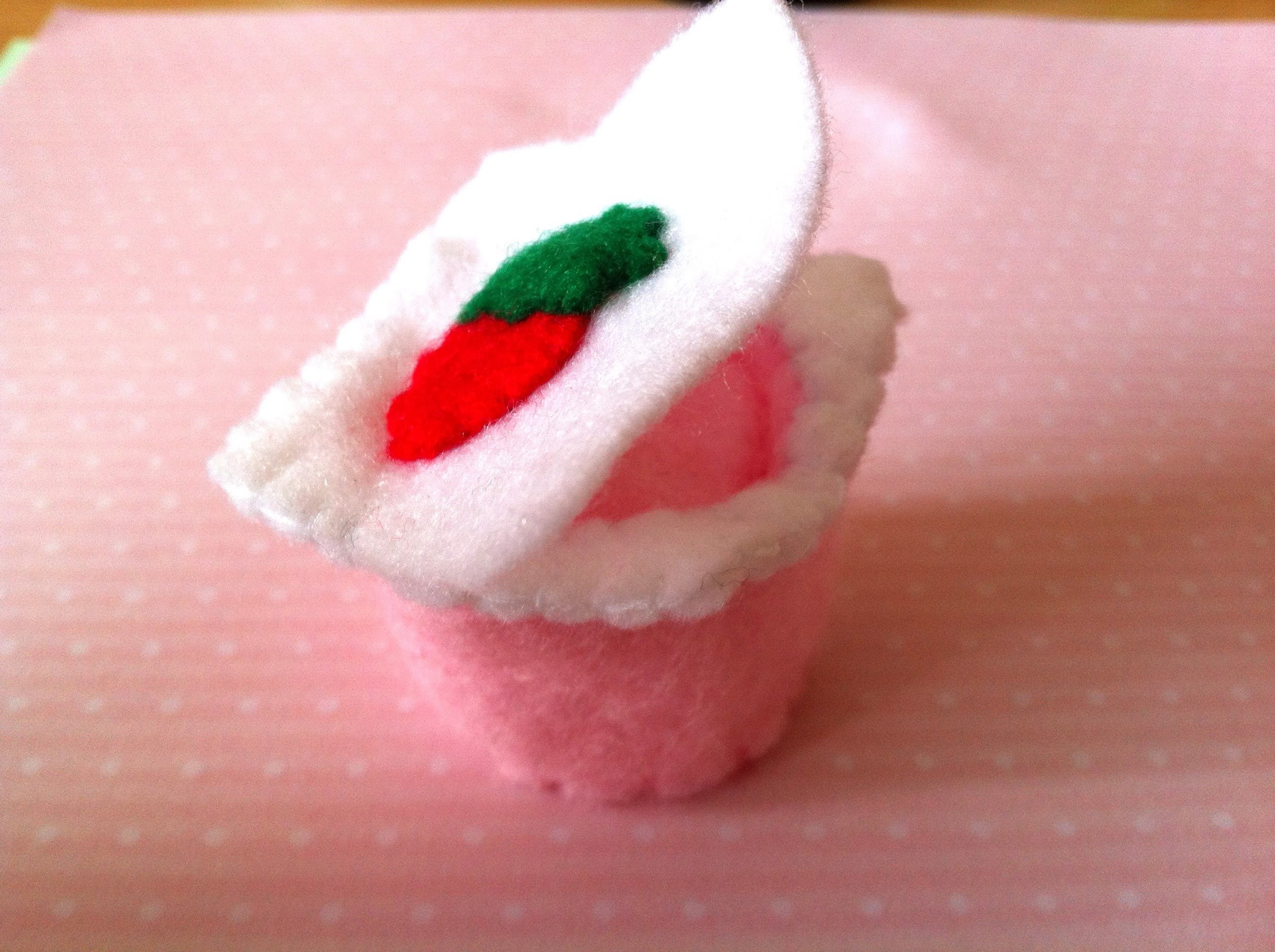 how-to-make-a-cute-yoghurt-pot-plushie