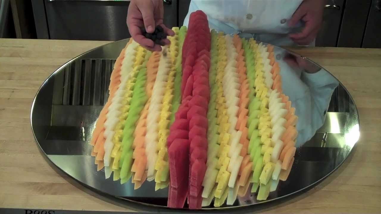 How To Layout A Simple Fruit Platter