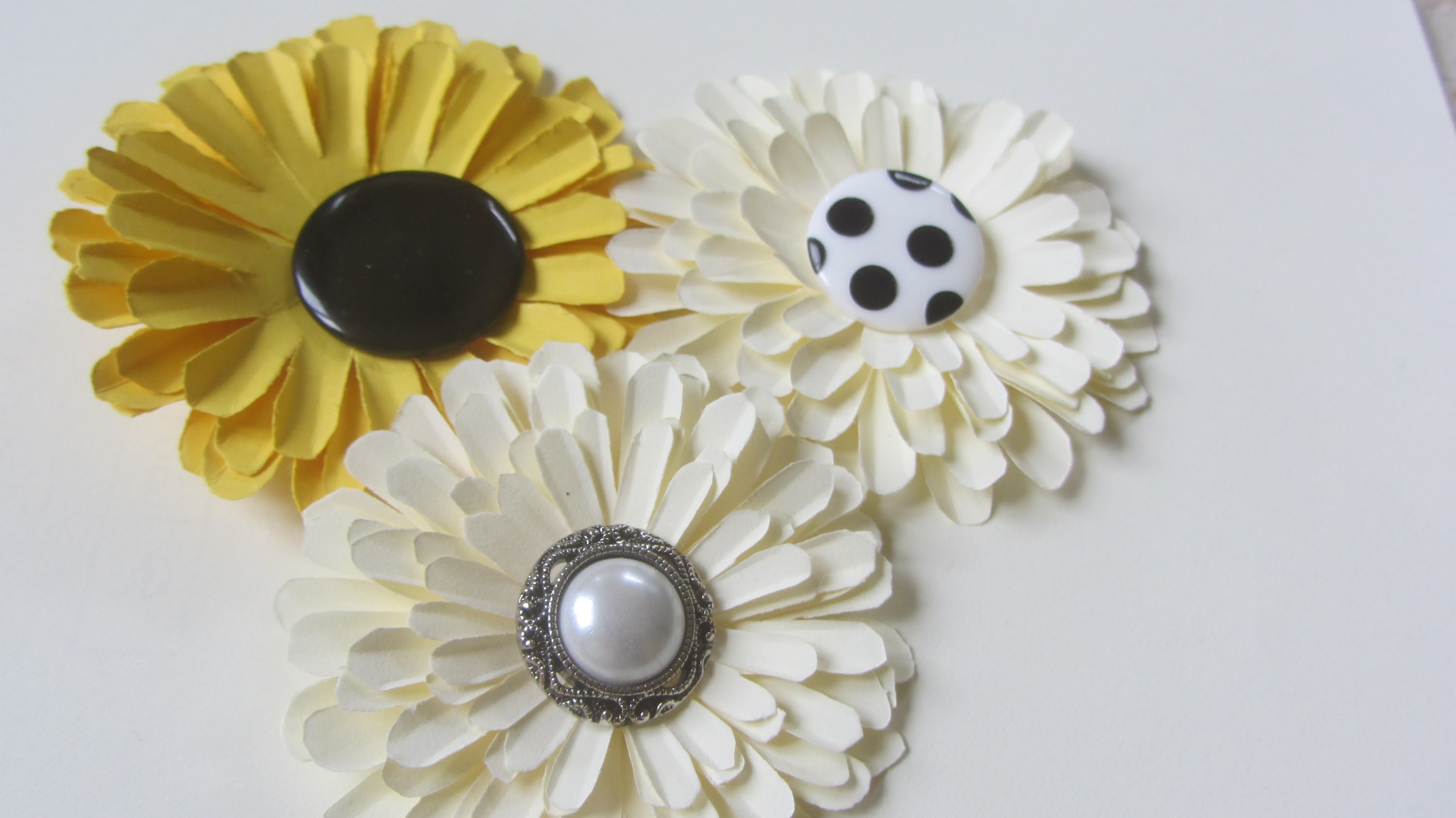 Easy Way To Make Paper Flowers Without Paper Punch easy-way-to-make-paper-flowers-without-paper-punch