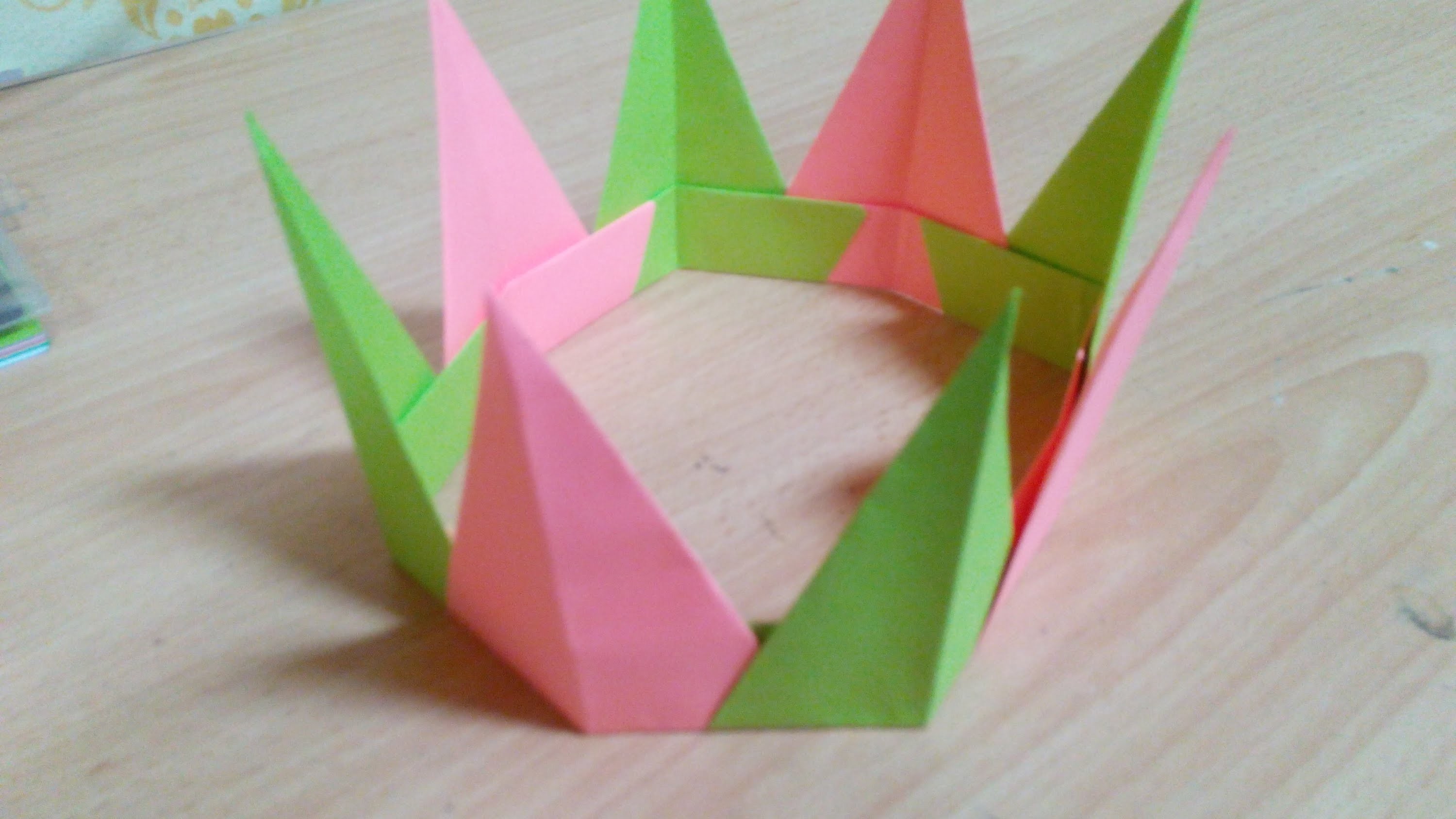 How To Make Origami Modular Spiky Crown Tutorial