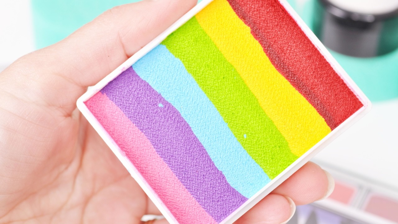 how-to-create-custom-one-strokes-and-rainbow-cakes