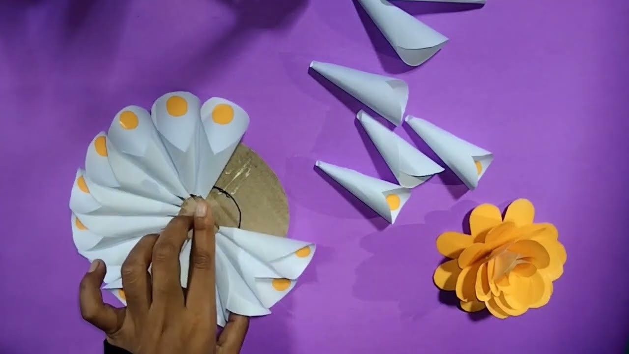 how-to-make-wall-hangings-from-origami-paper-with-two-colors-is-really